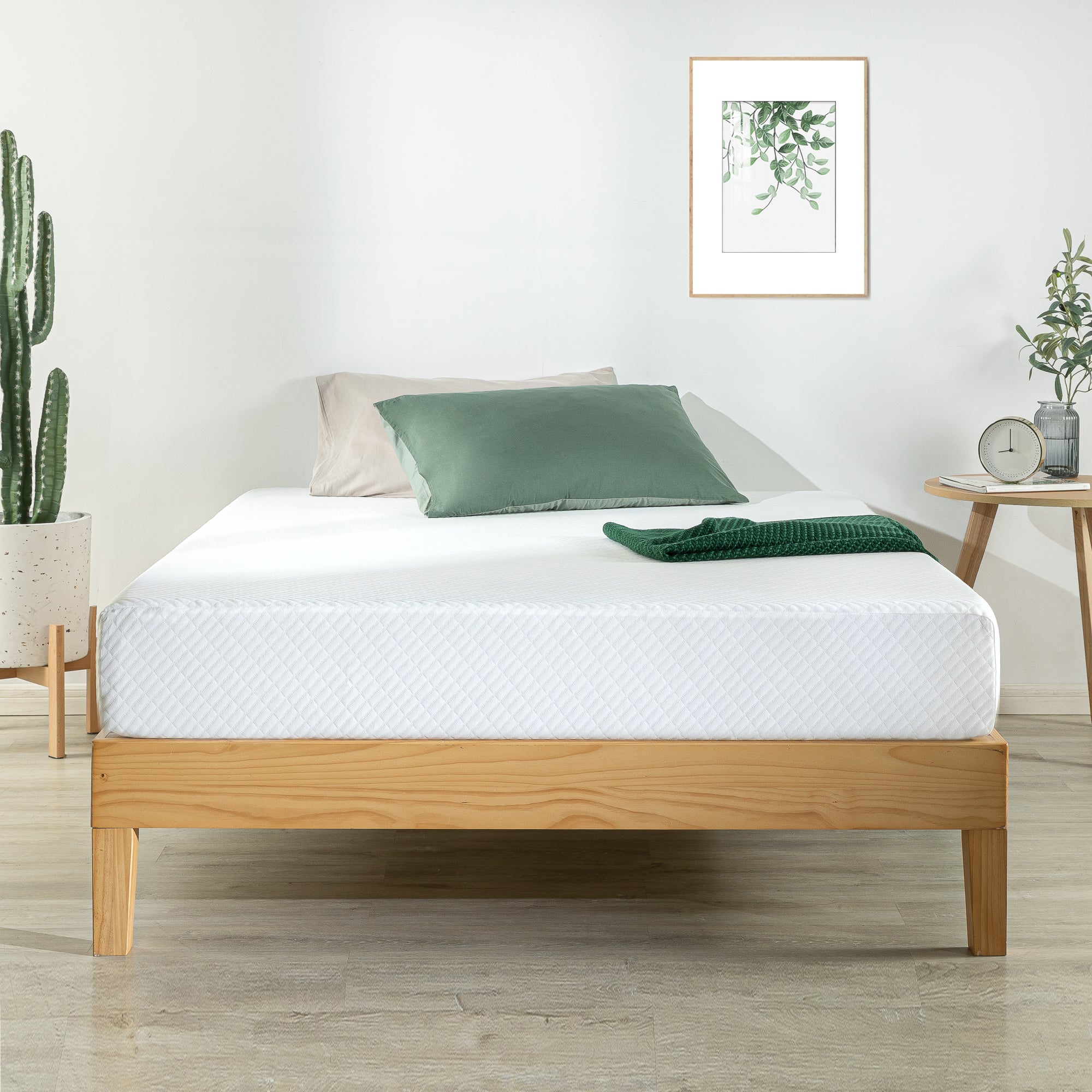 Cooling Essential Green Tea Memory Foam Comfort Mattress | Zinus Malaysia
